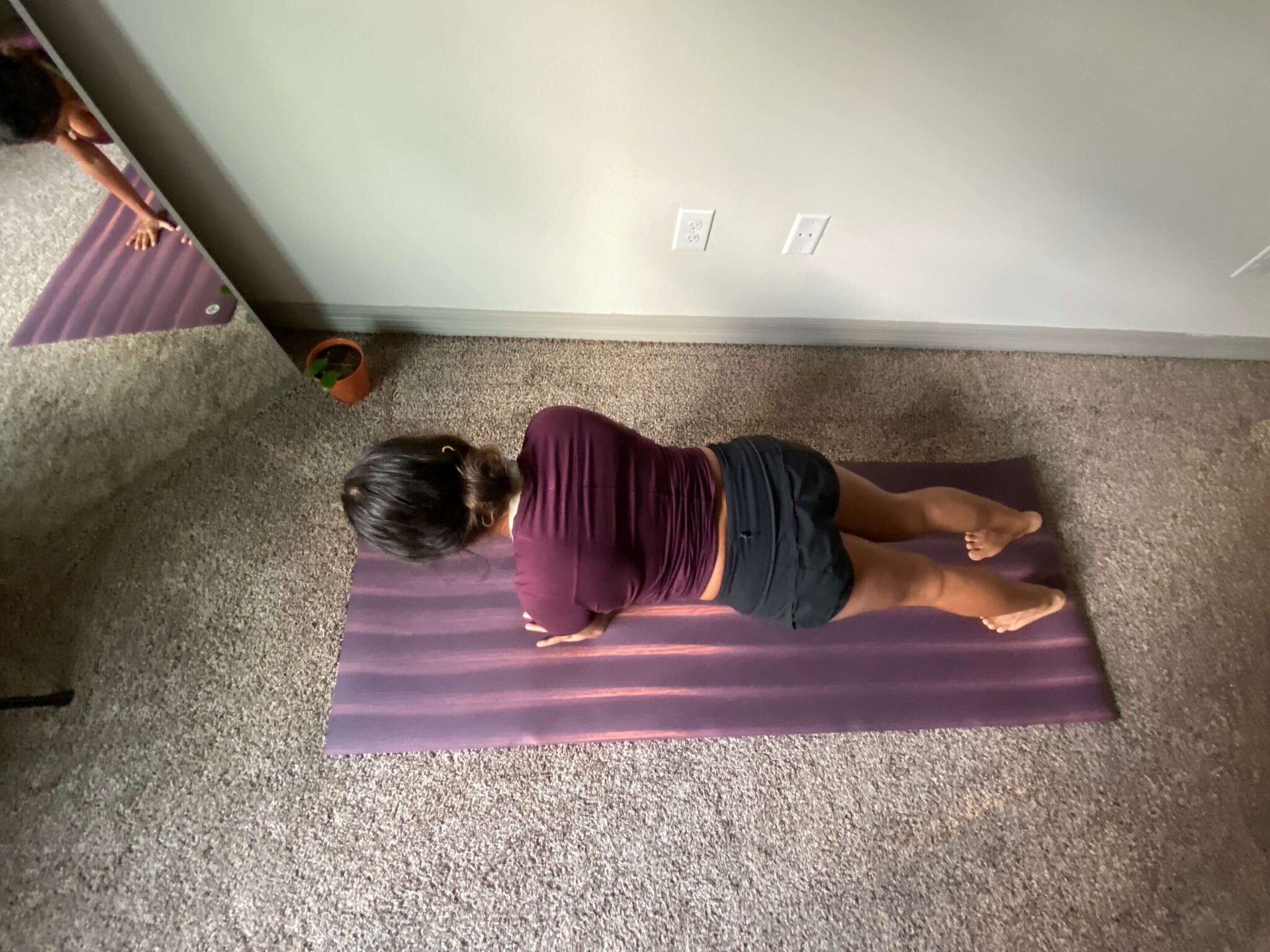 9 Fun Push Up Variations for Shoulders, Arms, & Chest - NathaliaFit