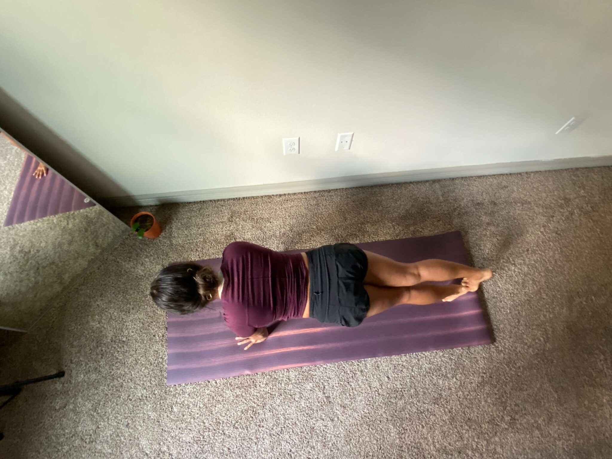 9 Fun Push Up Variations for Shoulders, Arms, & Chest - NathaliaFit